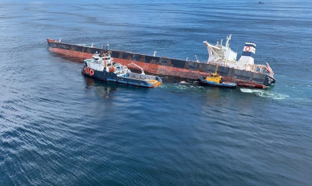 Operação para retirada de óleo do navio Stellar Banner é finalizada ...