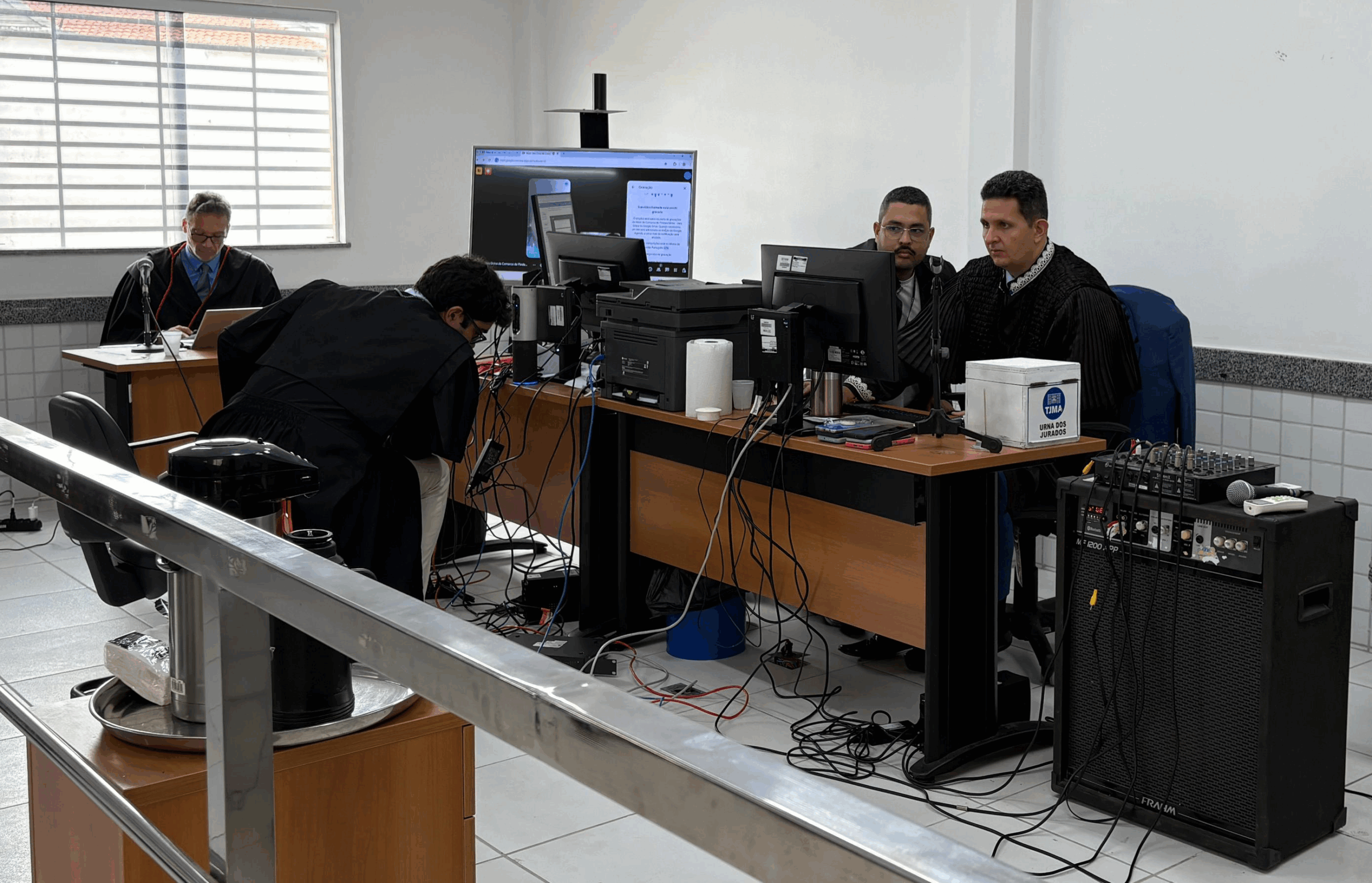 Justiça julga e condena dois homens por homicídios há mais de 15 anos ...